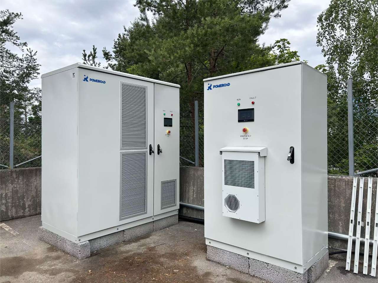 250kW /215kWh,FLEX 215 - Poweroad Renewable Energy Co., Ltd.