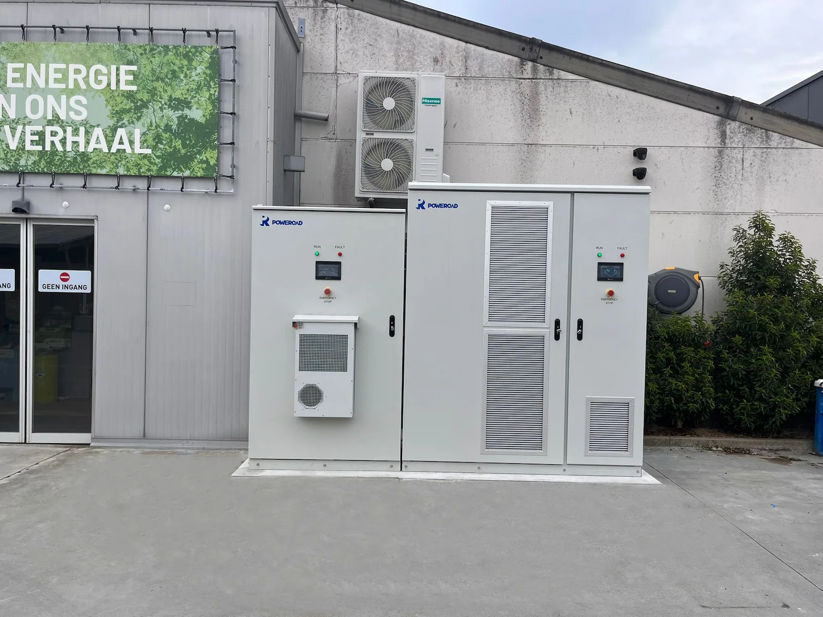 FLEX 215 AIO - Commercial Energy Storage Systems